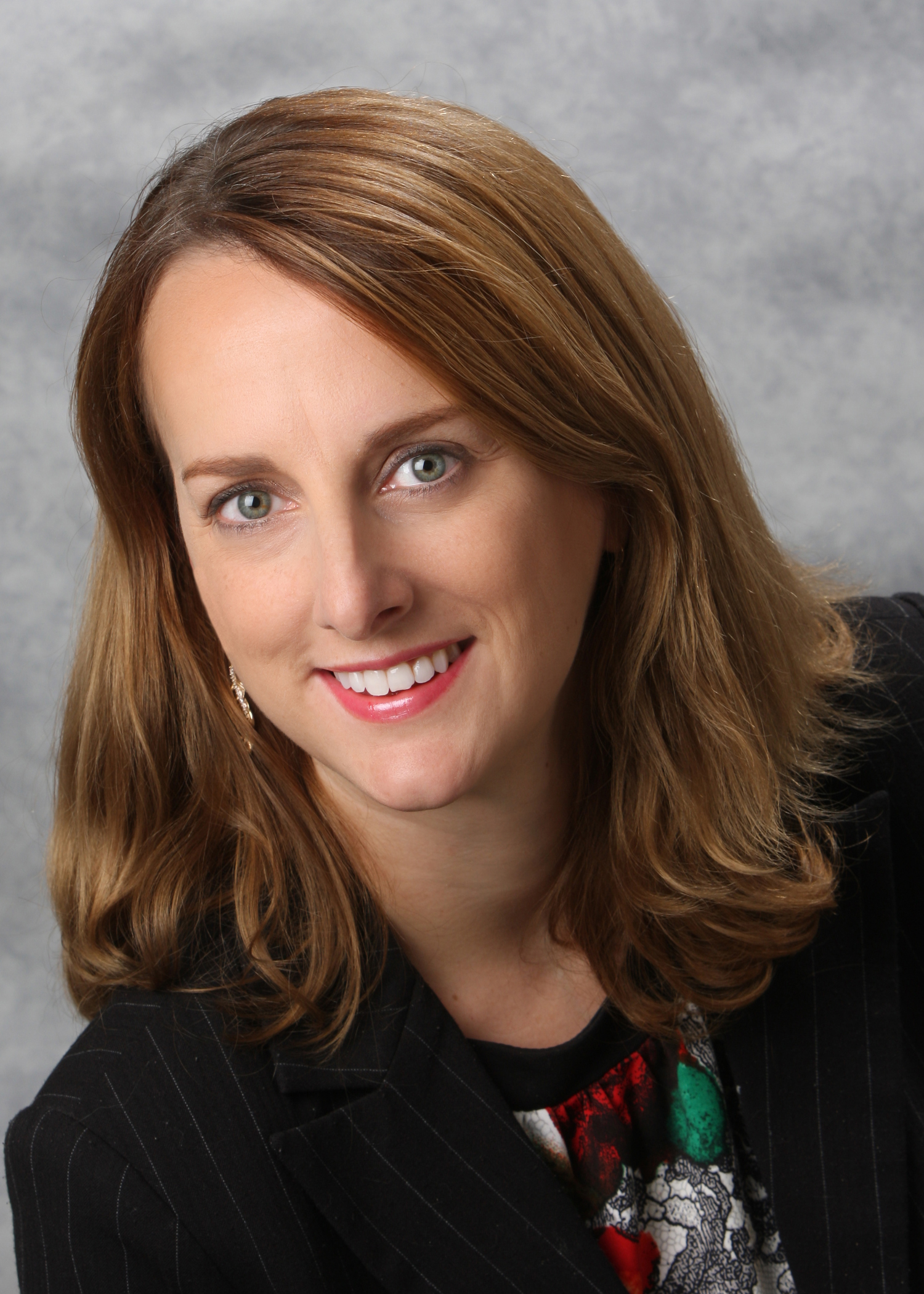 About the Artist – Amanda Bennett Art